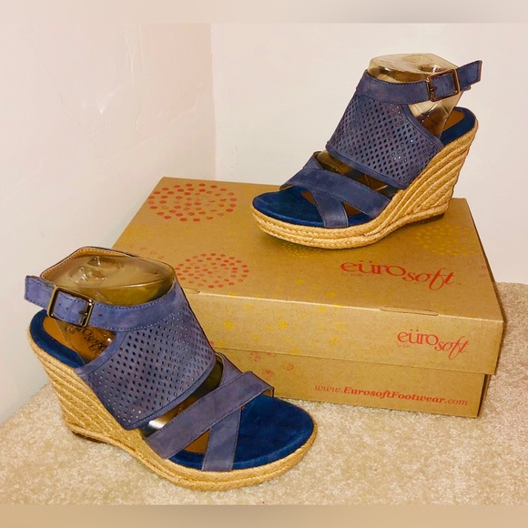 Sofft | Shoes | Nwot Eurosoft By Sofft Suede Espadrille Wedge Sandal ...